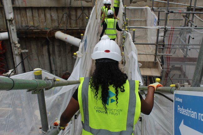 Zinat enters the world of engineering with help from CYT and SME ...